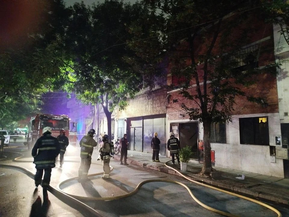 Incendio en Constitución: cuatro personas, incluido un menor, reciben ...